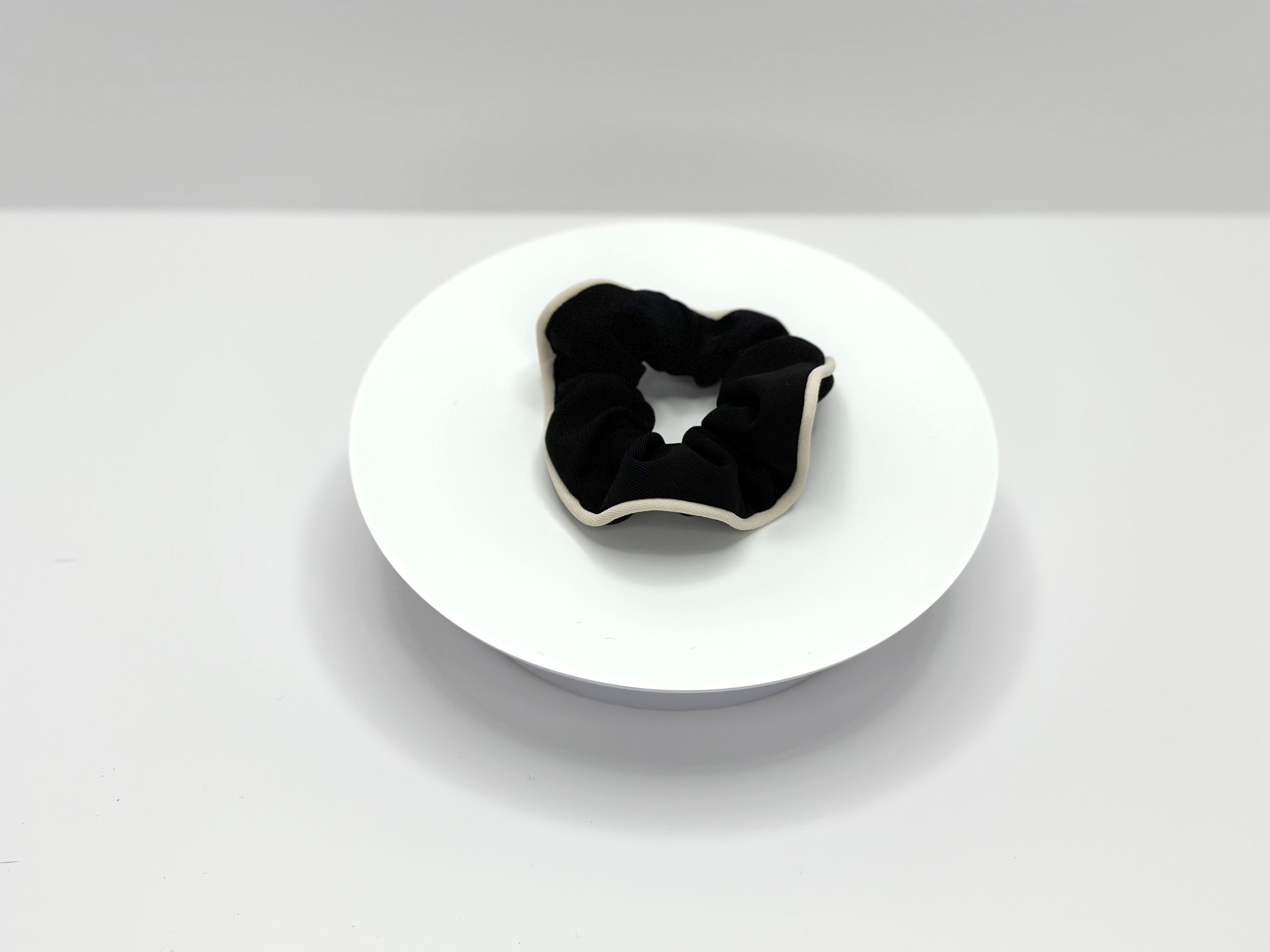 Scrunchie - Coco – Toss Designs Retail